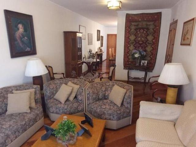 Sobrado luxuoso e amplo na Vila Sônia, próximo ao Metrô! FL28