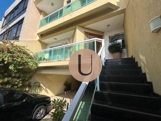 Sobrado lindo com 4 dormitórios à venda, 302 m² por R$ 2.150.000 Vila Marlene São Bernardo do Ca