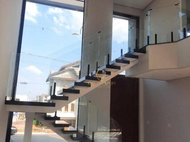 Sobrado lindo 3 suítes a venda no Condomínio Reserva Rudá em São José dos Campos SP!