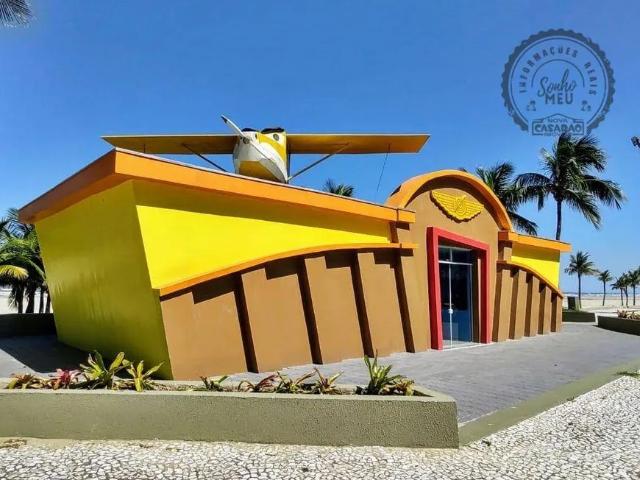 Sobrado localizado na Aviação Praia Grande/SP