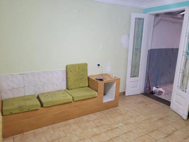sobrado p/ reformar 3 dorm 3 wcs lavanderia quintal garagem 1 carros Santos SP