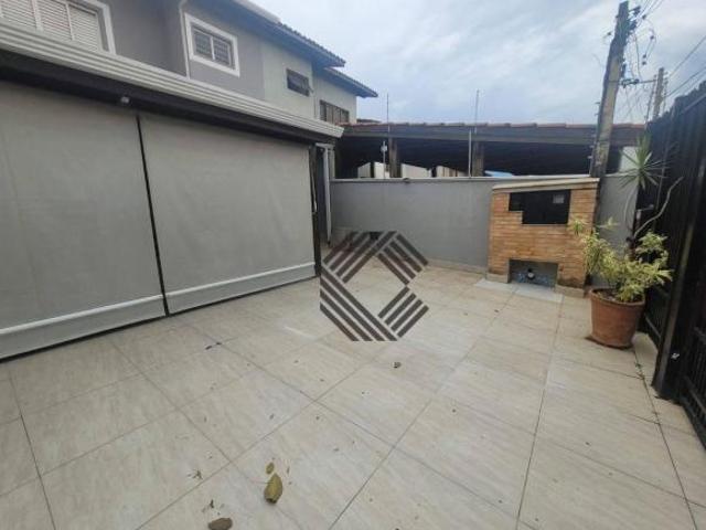 Sobrado com 3 dormitórios à venda, 184 m² por R$ 660.000,00 Jardim Saira Sorocaba/SP