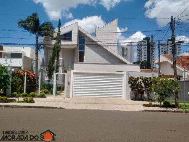 Sobrado para alugar com 4 Suítes em Zona 02, Maringá PR