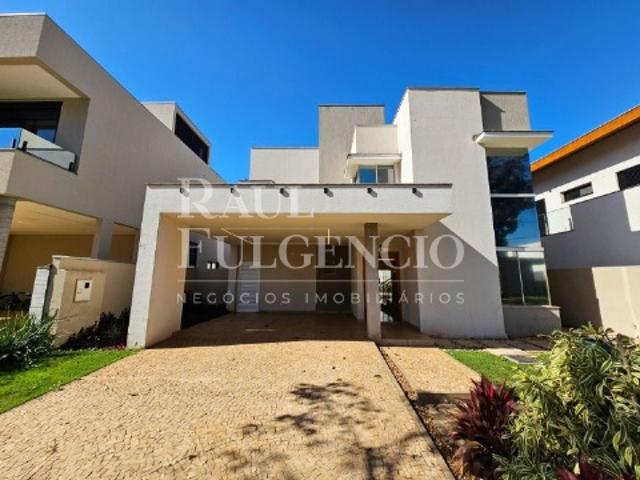 Sobrado para alugar com 1 Suíte + 2 Quartos em Vivendas do Arvoredo, Londrina PR