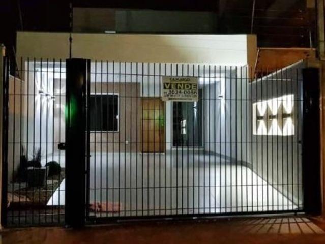 Sobrado para alugar com 1 Suíte + 2 Quartos em Jardim Itália II, Maringá PR