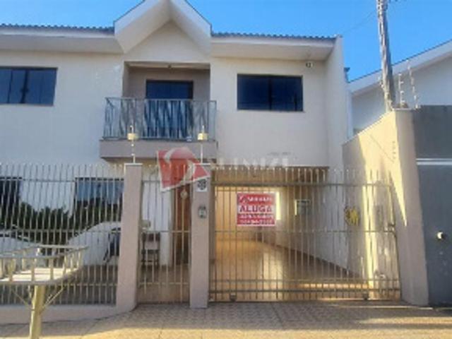 Sobrado para alugar com 1 Suíte + 2 Quartos em Jardim Pinheiros II, Maringá PR