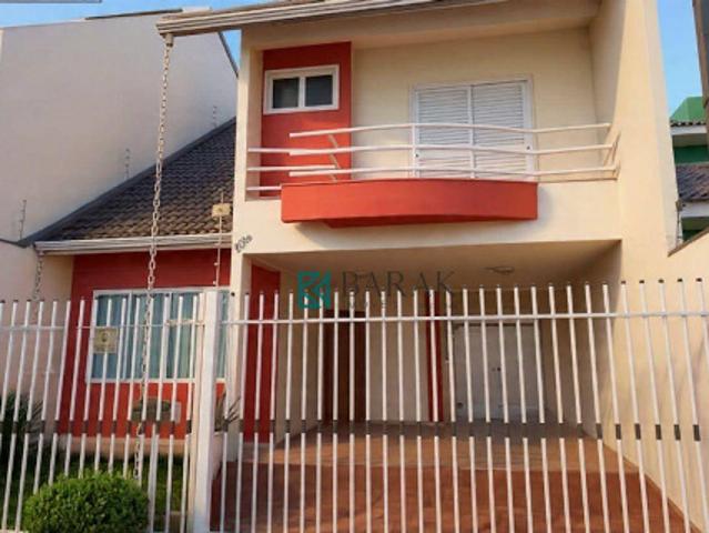 Sobrado para alugar com 2 Suítes + 1 Quarto em Jardim Guaporé, Maringá PR