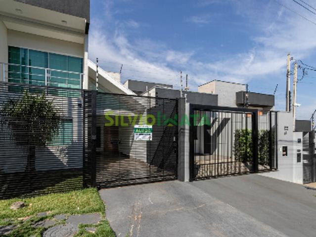Sobrado para alugar com 2 Suítes + 2 Quartos em Jardim Atami, Maringá PR