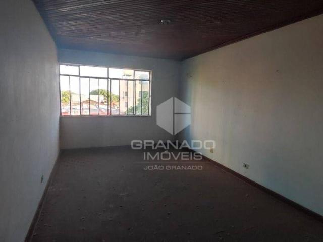 Sobrado para alugar com 3 Quartos em Zona 05, Maringá PR