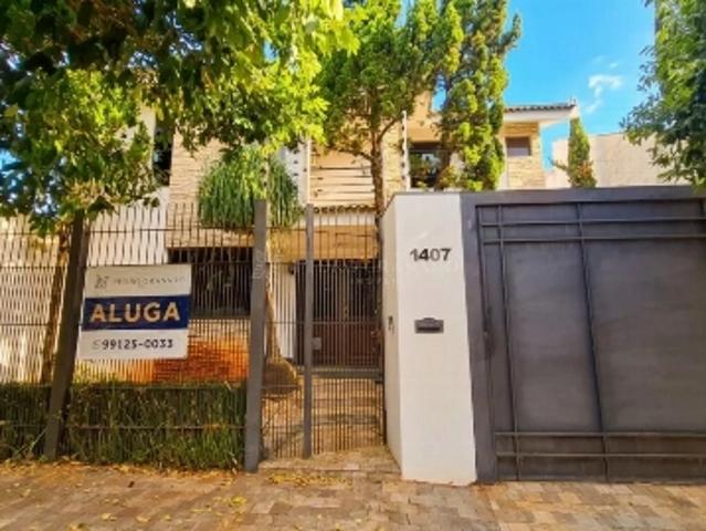 Sobrado para alugar com 3 Suítes + 2 Quartos em Jardim Universo, Maringá PR
