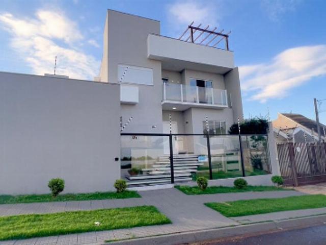 Sobrado para alugar com 3 Suítes + 3 Quartos em Jardim Itália II, Maringá PR