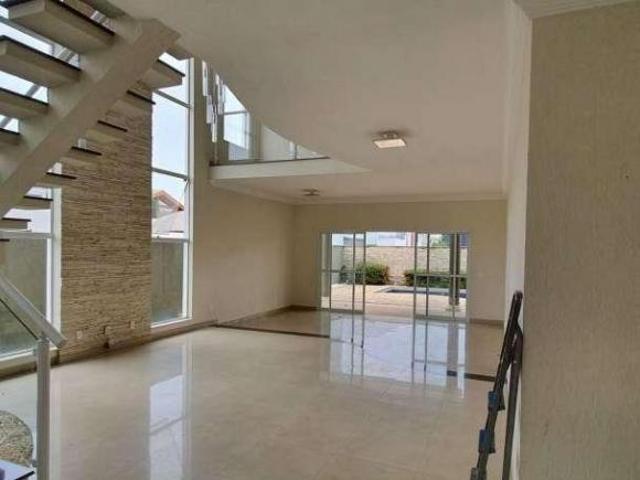 Sobrado para alugar com 3 suítes no Condomínio Jardim Paradiso em Indaiatuba/SP