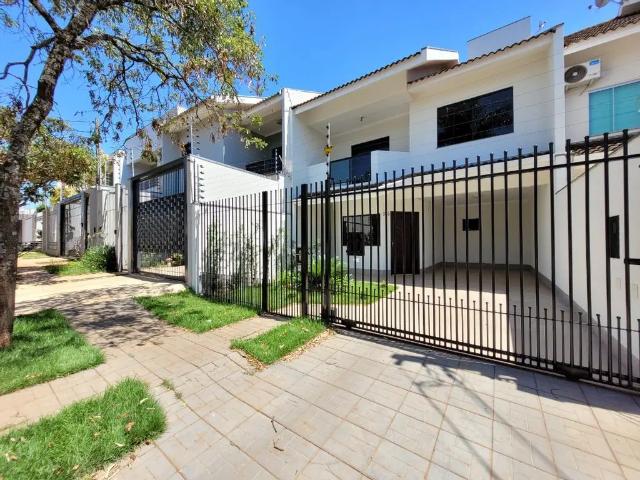 Sobrado para alugar em Maringá, Residencial Moreschi, com 3 quartos, com 180 m²