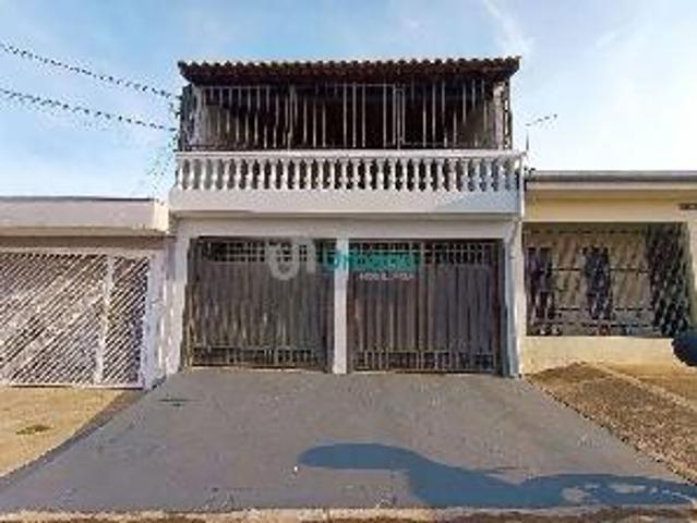 Sobrado para Alugar em Santa Felícia Conforto e Praticidade em São Carlos. Imobiliária Urbana