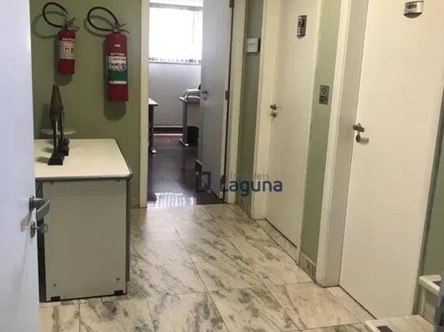 Sobrado para alugar, 600 m² por R$ 26.000/mês Jardim Santo André/SP