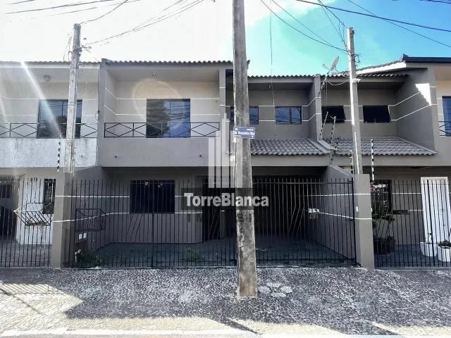 Sobrado para Aluguel com 3 quartos, 116 m² por R$ 2.500
