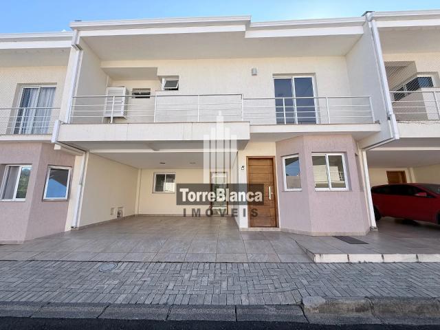Sobrado para Aluguel com 3 quartos, 200 m² por R$ 3.900