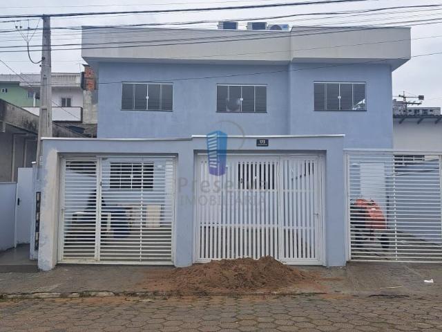 Sobrado para Aluguel com 3 quartos, 90 m² por R$ 3.800