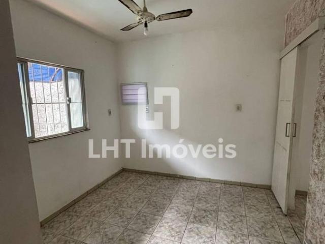 Sobrado para Aluguel com 1 quartos por R$ 650