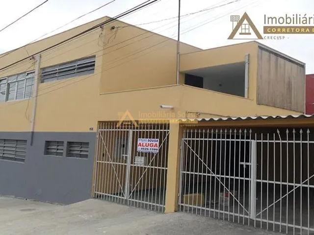 Sobrado para Aluguel com 2 quartos, 150 m² por R$ 2.300