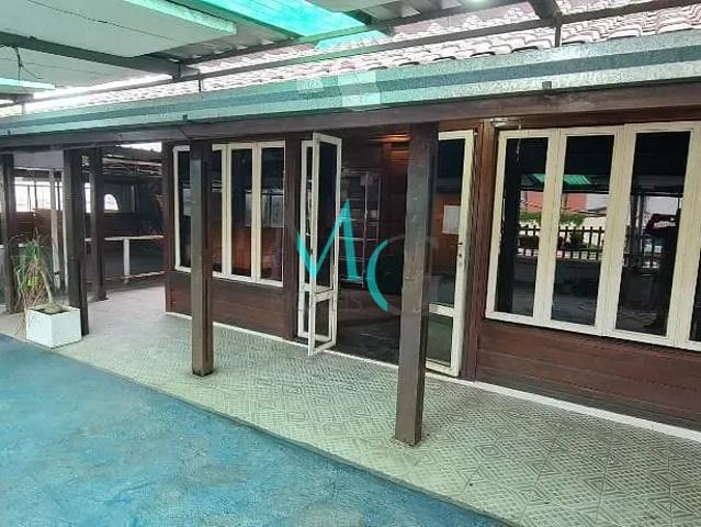 Sobrado para Aluguel com 2 quartos, 160 m² por R$ 2.000