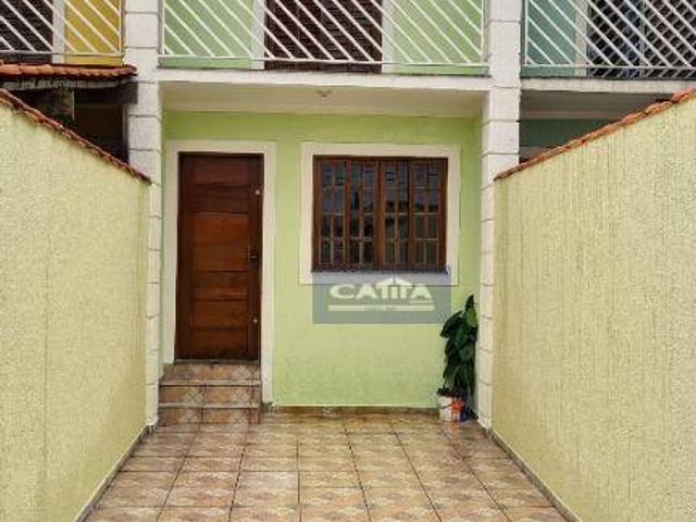 Sobrado para Aluguel com 2 quartos, 100 m² por R$ 2.100