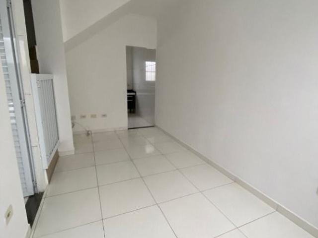 Sobrado para Aluguel com 2 quartos, 55 m² por R$ 1.600