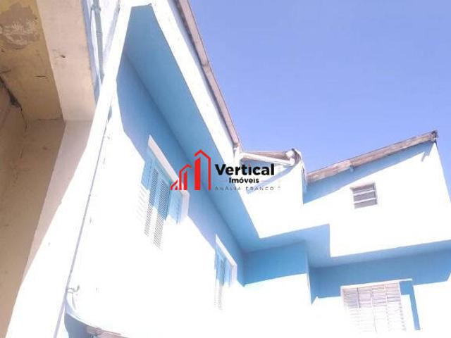 Sobrado para Aluguel com 2 quartos, 80 m² por R$ 1.550