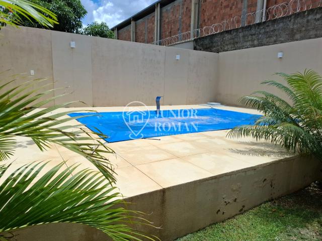 Sobrado para Aluguel com 4 quartos por R$ 2.500