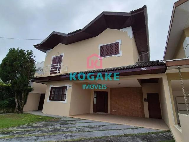Sobrado para Aluguel com 4 quartos, 287 m² por R$ 7.800