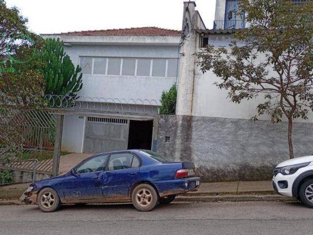 Sobrado para Aluguel com 4 quartos, 350 m² por R$ 9.000