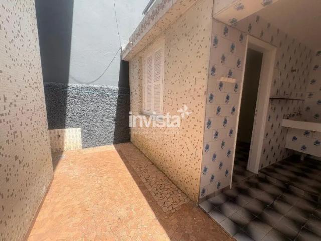 Sobrado para aluguel no bairro Embaré
