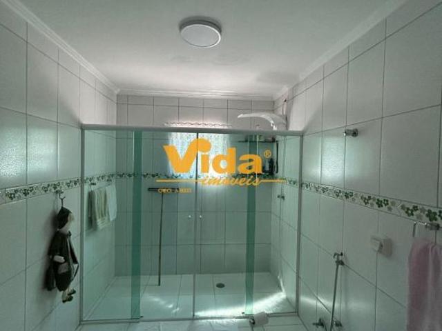 Sobrado para locação em Pestana Osasco 03 quartos
