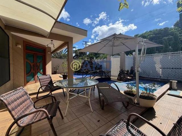 Sobrado para Locação 4 Quartos, 3 Suites, 4 Vagas, 552M², Setor Jaó, Goiânia GO