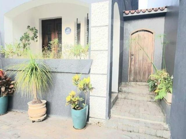 Sobrado para uso comercial ou residencial em região privilegiada do Jardim São Paulo