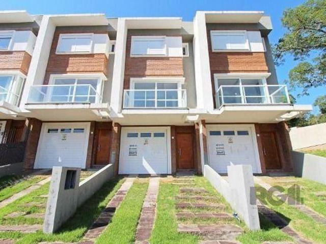 Sobrado para Venda 100m², 3 dormitórios, sendo 3 suites, 2 vagas Portal Do Guarujá