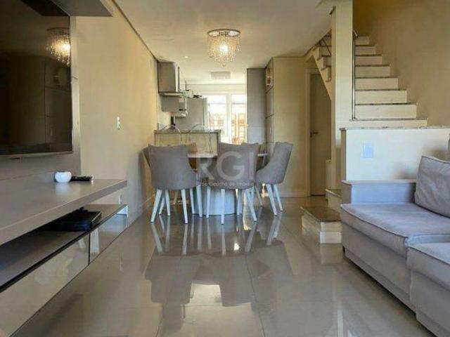 Sobrado para Venda 132.69m², 2 dormitórios, sendo 1 suites, 1 vaga Hípica