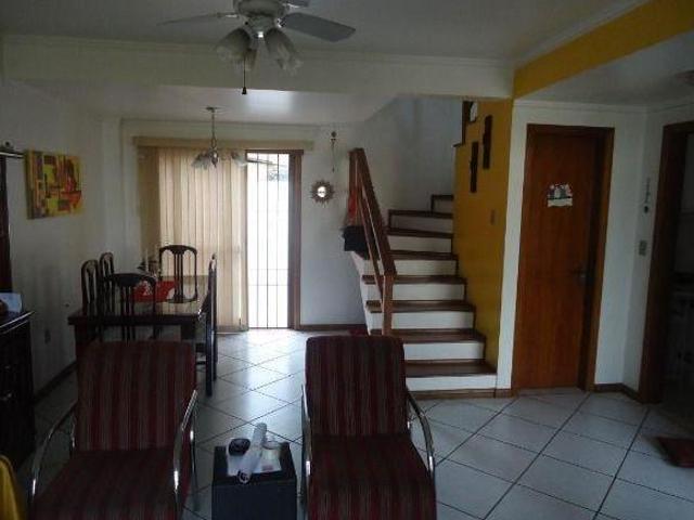 Sobrado para Venda 158m², 3 dormitórios, sendo 1 suites, 2 vagas Espirito Sa