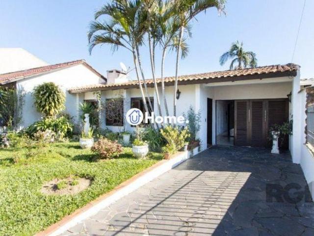 Sobrado para Venda 170m², 3 dormitórios, sendo 1 suites, 2 vagas Serraria