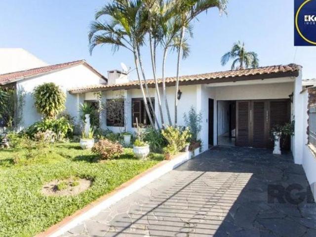 Sobrado para Venda 170m², 3 dormitórios, sendo 1 suites, 2 vagas Serraria