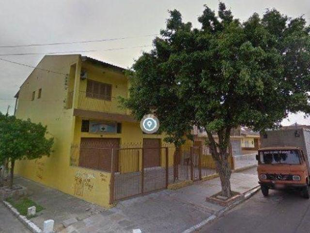 Sobrado para Venda 250m², 4 dormitórios, 4 vagas Sarandi