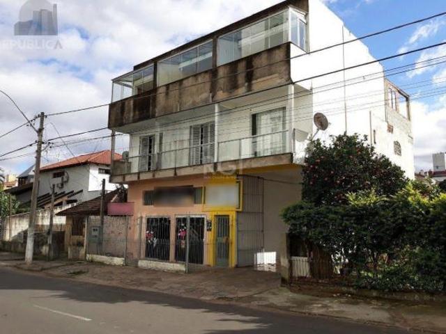 Sobrado para Venda 420m², 3 dormitórios, sendo 1 suites, 8 vagas Vila Eunice