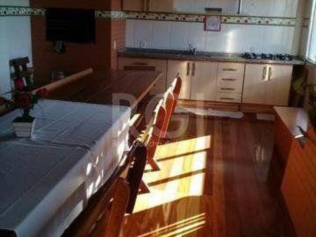 Sobrado para Venda 440m², 8 dormitórios, sendo 3 suites, 4 vagas Harmonia