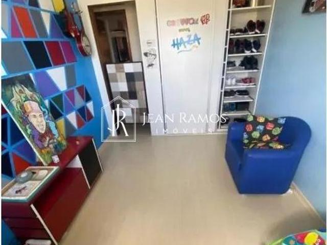 Sobrado para venda, 5 quarto s, Xaxim, Curitiba