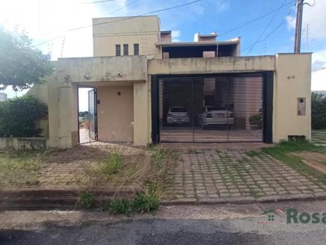 Sobrado para venda, 5 quartos sendo 4 suítes, Jardim Santa Marta, Cuiabá