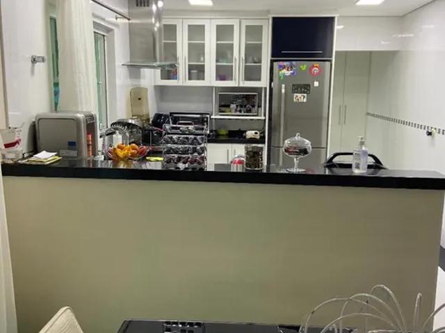 Sobrado para venda com 180 metros quadrados com 3 quartos em Jardim Santo André SP