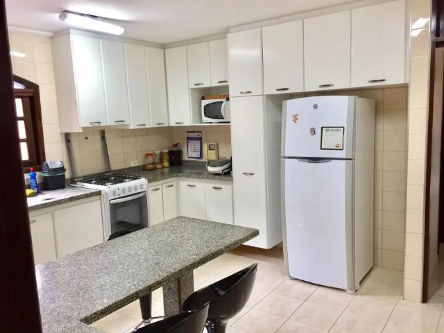 Sobrado para venda com 240 metros quadrados com 4 quartos em Jardim Nosso Lar São Paulo SP