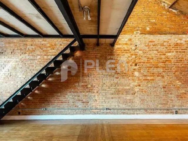 Sobrado para venda com 240m² em ótima localização na Barra Funda, São Paulo, SP