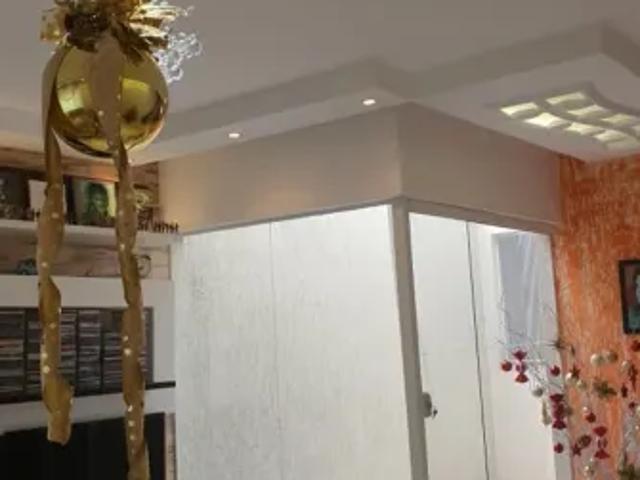 Sobrado para venda com 218 metros quadrados com 3 quartos