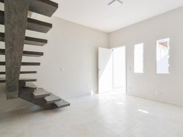 Sobrado para venda com 2 quartos, 93m²